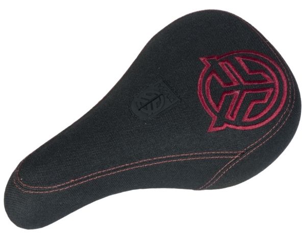 Federal Mid Pivotal Logo Seat